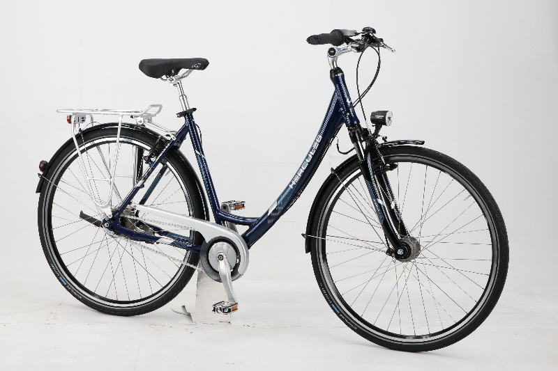 Hercules 28 Zoll Damenfahrrad 8 Gang Nabenschaltung blau