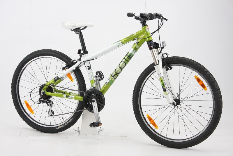 Scott 26 Zoll Damenfahrrad 24 Gang Kettenschaltung grün