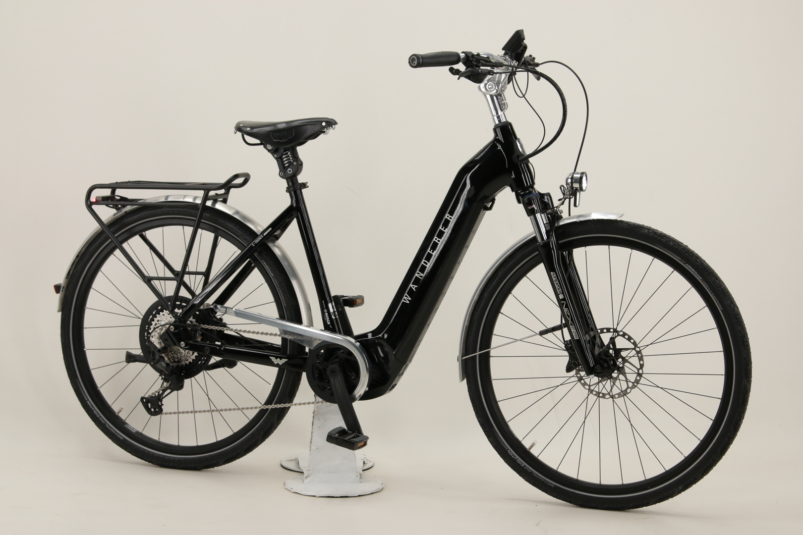 Wanderer E-Tourer I-12 28 Zoll Trekking E-Bike 12-Gang Kettenschaltung
